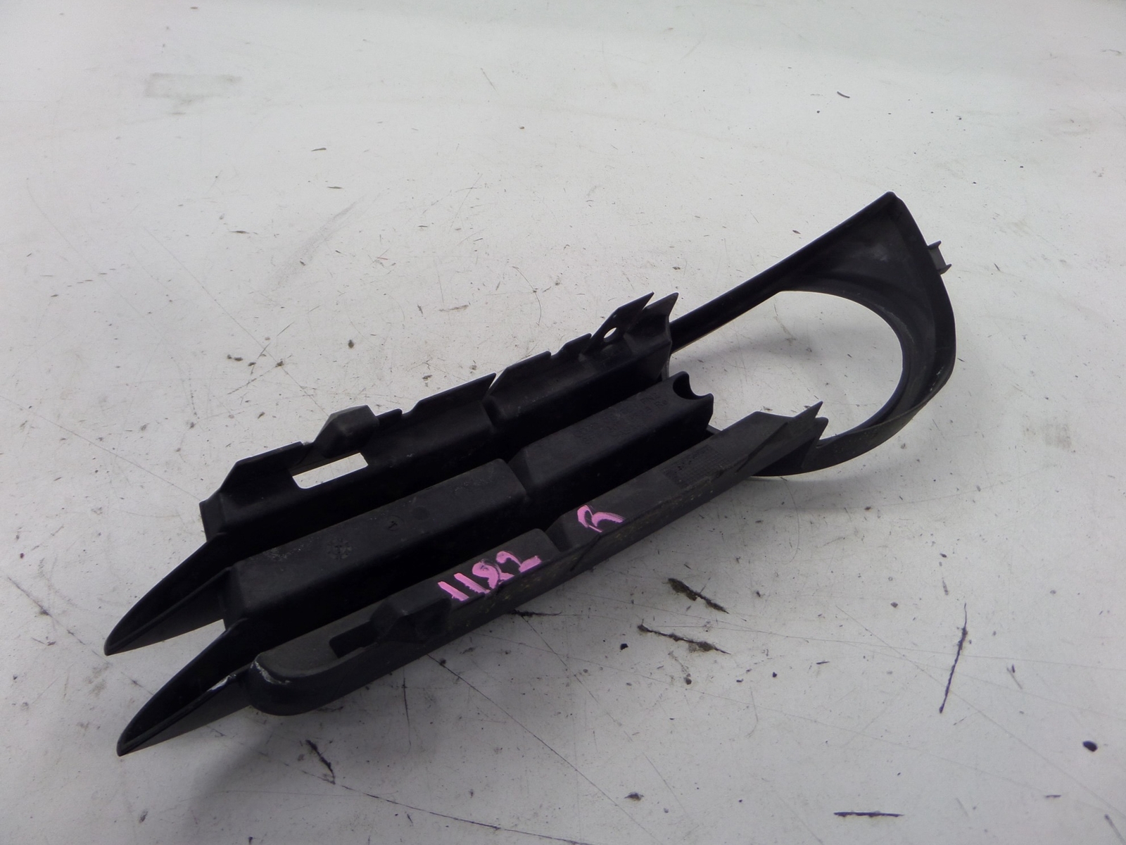 Audi A3 Right Fog Light Grille Grill 8P 06-08 8P4 807 682 B Base Bumper ...