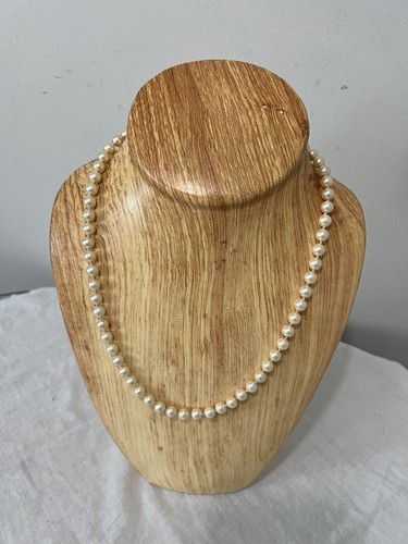 Vintage Liz Claiborne Faux Knotted Glass Pearl 22" Necklace Signed "LCI ...