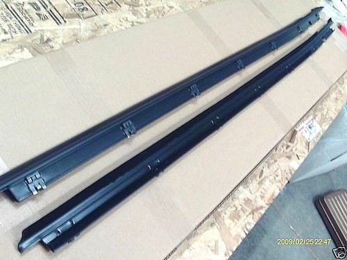93-02 TRANS AM FIREBIRD CAMARO - OUTER DOOR WINDOW SWEEP / FELT ...