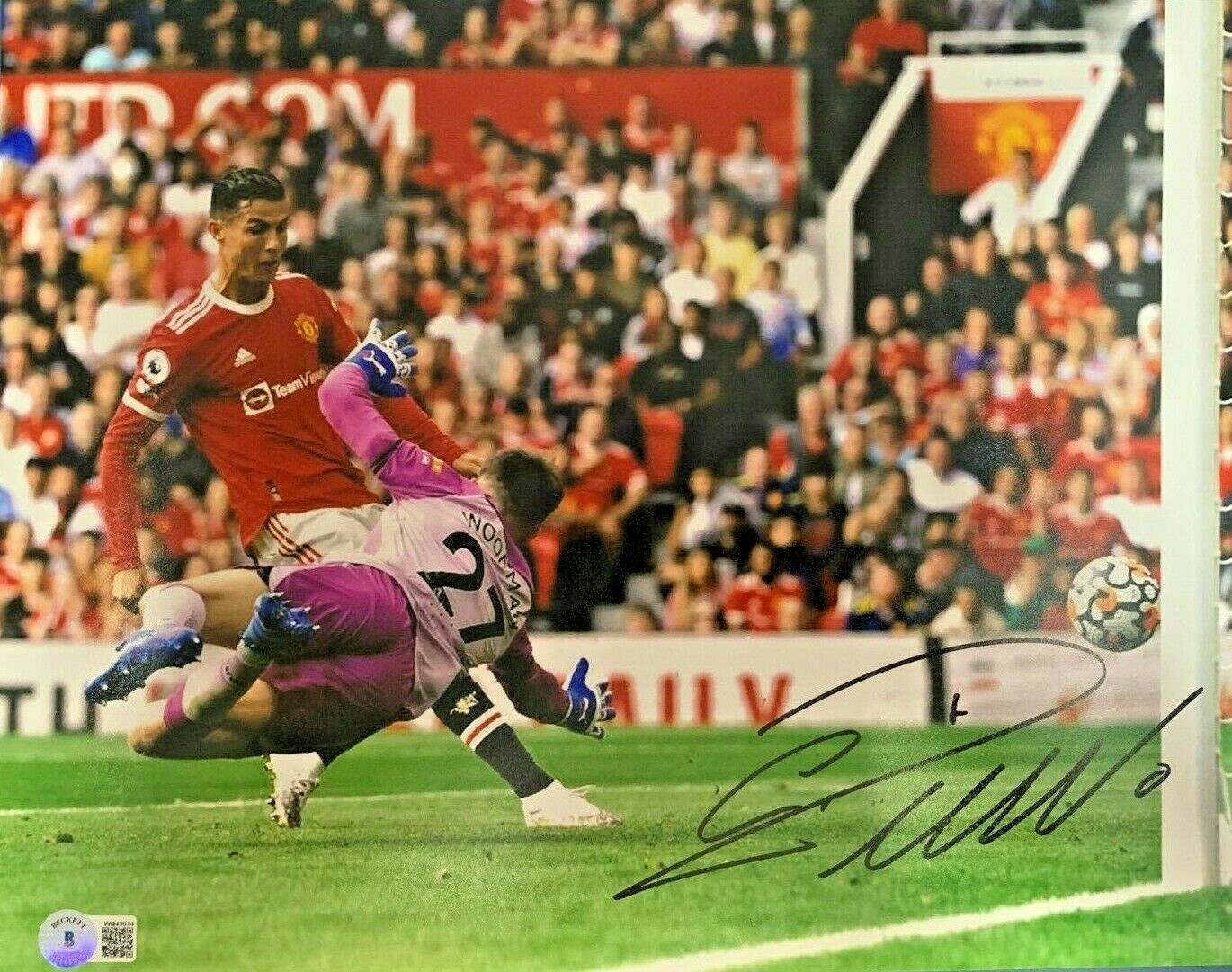 Cristiano Ronaldo Autographed Signed 11X14 Photo Manchester United Auto ...