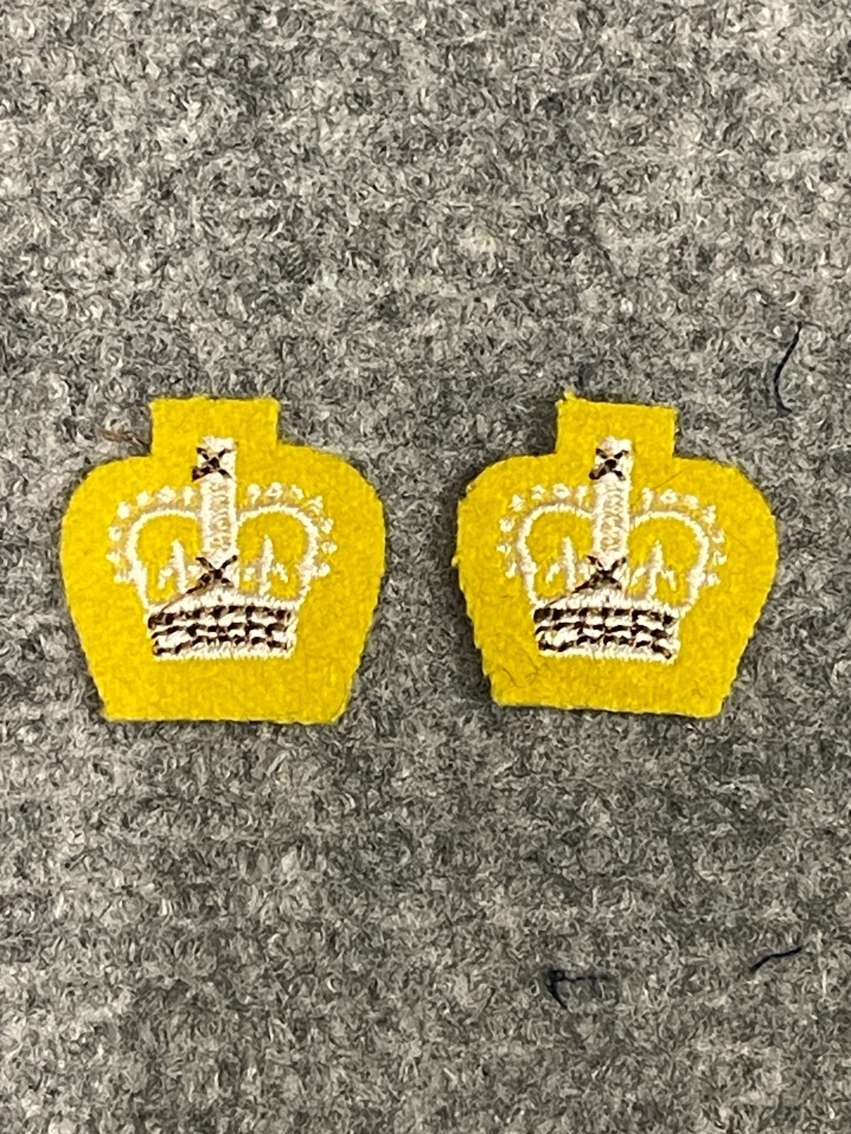 British Army Surplus Issue No.1 & 2 Dress Rank Crown, Pip's Lieutenant ...