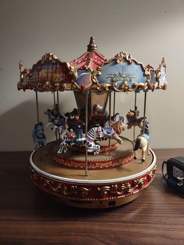 Mr Christmas Triple Decker Carousel Plays 50 Songs 2009 Tested Works W ...