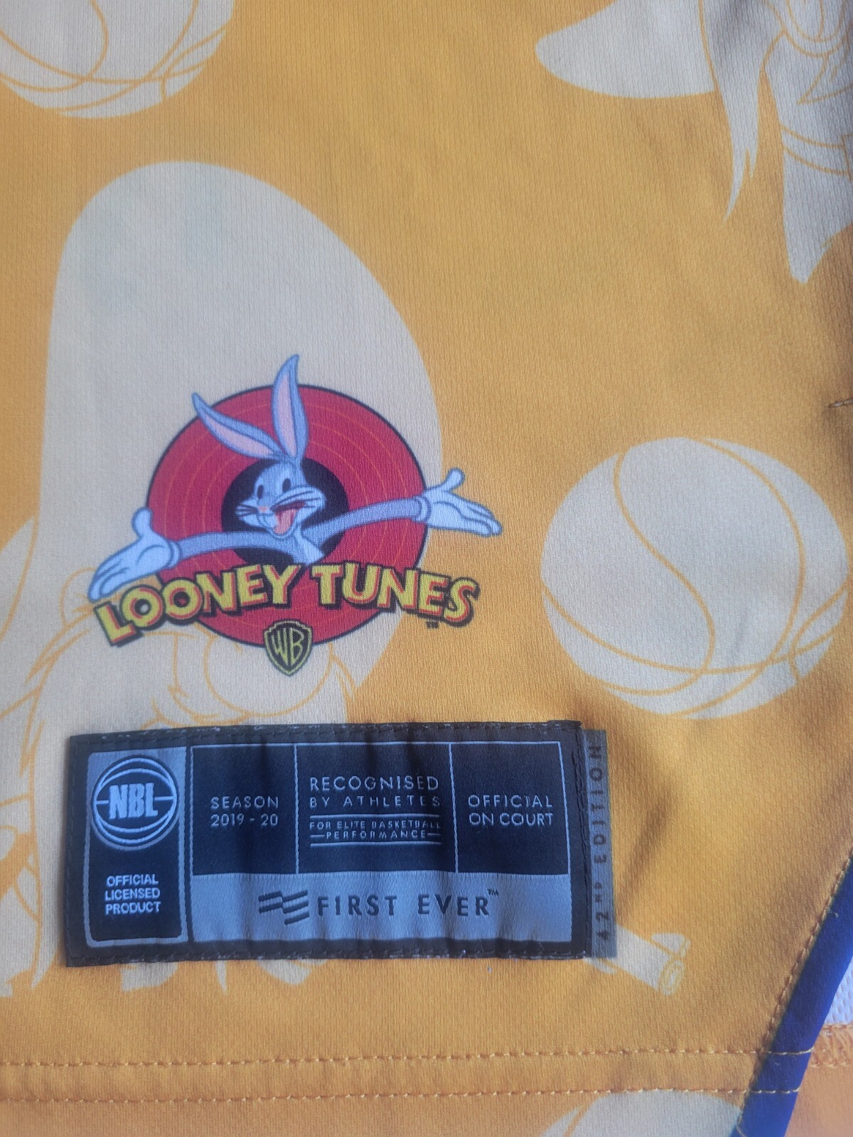 brisbane bullets Looney Tunes Jersey Size Xs Nbl Basketball 2019-2020 ...