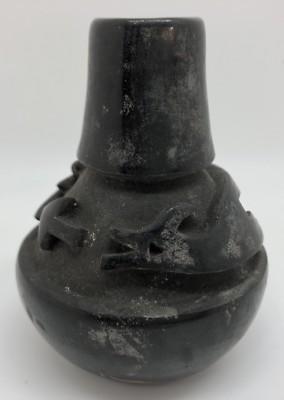 Anthony Baca Santa Clara Pottery Black AVANYU Design 3.5" Vase Pot (RF ...