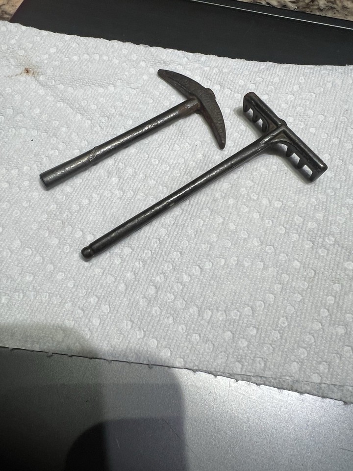 Vintage CAST IRON Pick axe pickaxe & rake toy set-Arcade ? tools | eBay