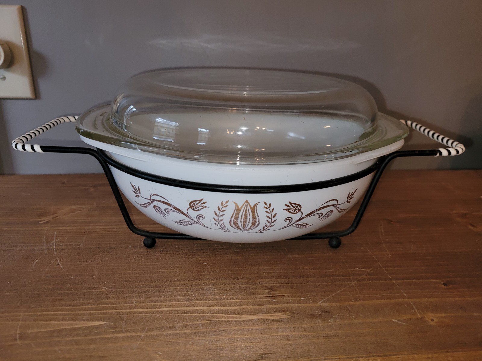 Vtg Pyrex Promotional Golden Tulip Casserole w Lid Dish & Stand. See ...