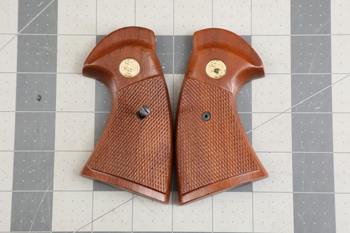 3rd Gen. Colt Python E & I-Frame Checkered Wood Gold Medallion Grips / Stocks | eBay