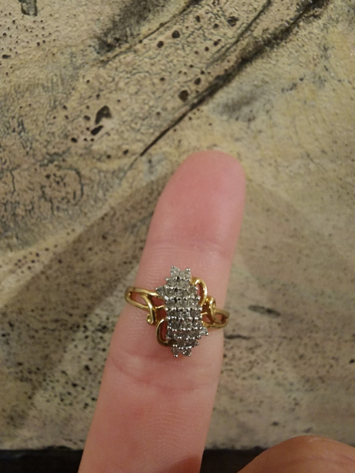Avon Diamond Cluster Ring 14k gold | eBay