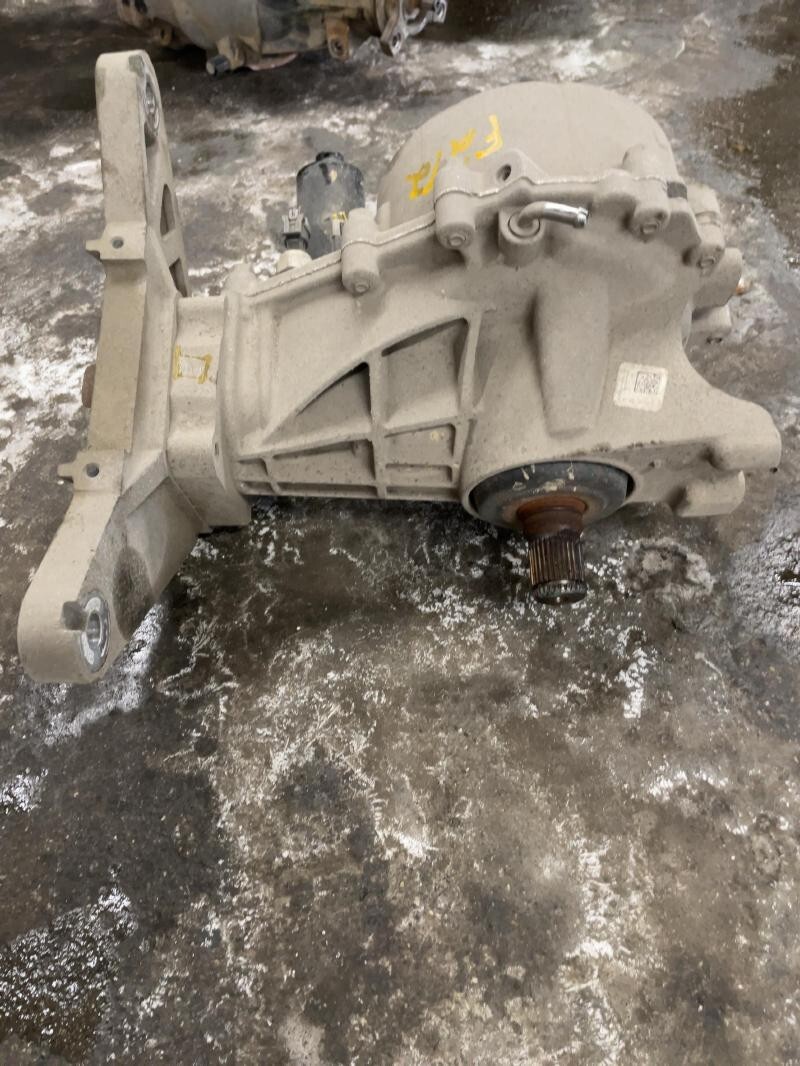 2019-2022 Jeep Cherokee Rear Differential Carrier 3.73 Ratio single ...