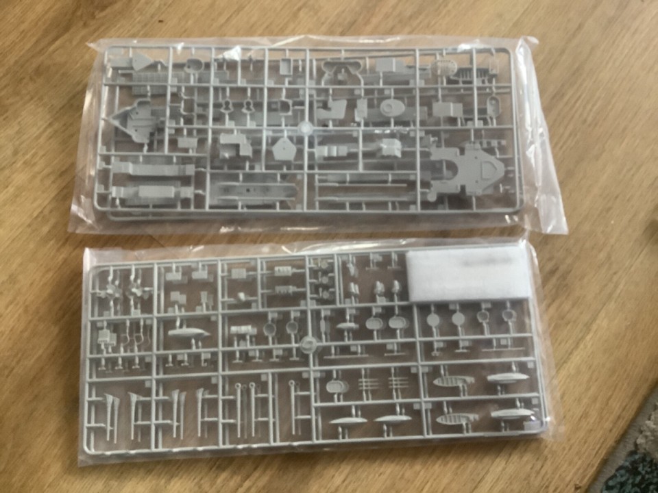 Trumpeter HMS Repulse 1/350 scale | eBay