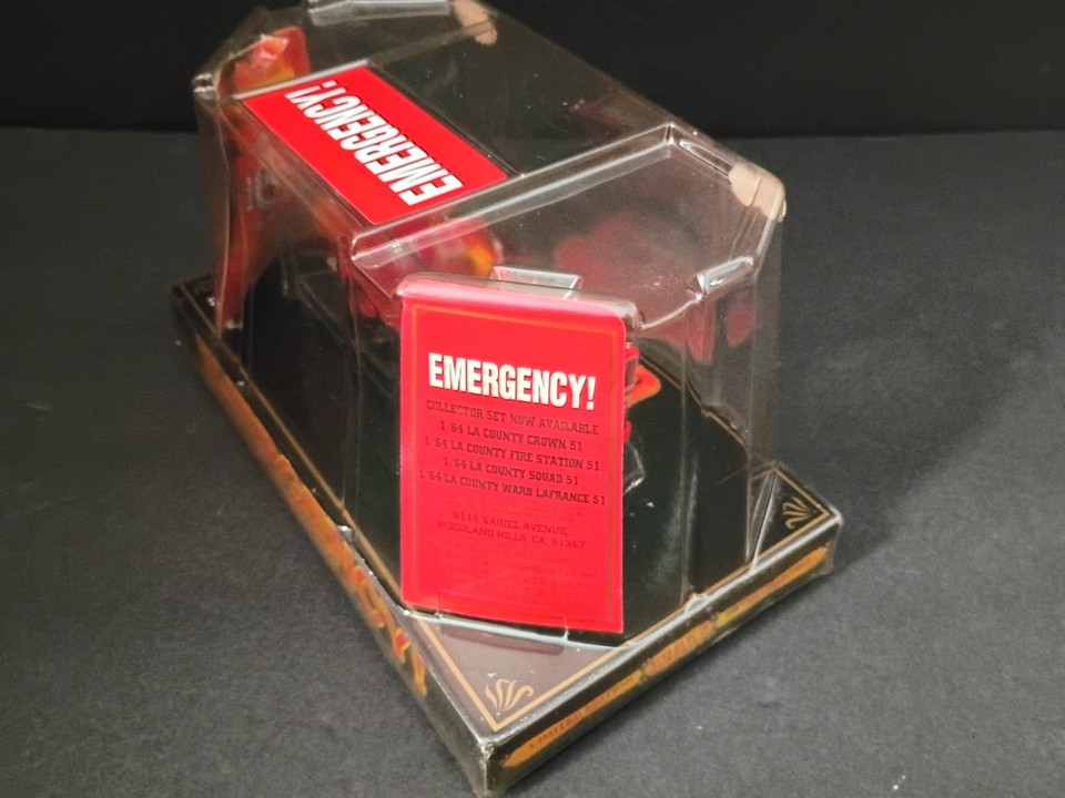 Code 3 Collectibles EMERGENCY LA County Emergency Ward LaFrance Pumper ...