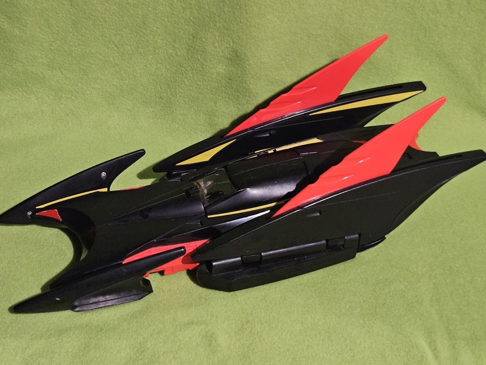 1999 Batman Beyond Street to Sky Transforming Batmobile & Figures ...