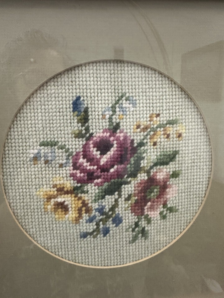 Vintage Framed Floral Flowers Roses NeedlePoint Wall Square Frames Pair ...