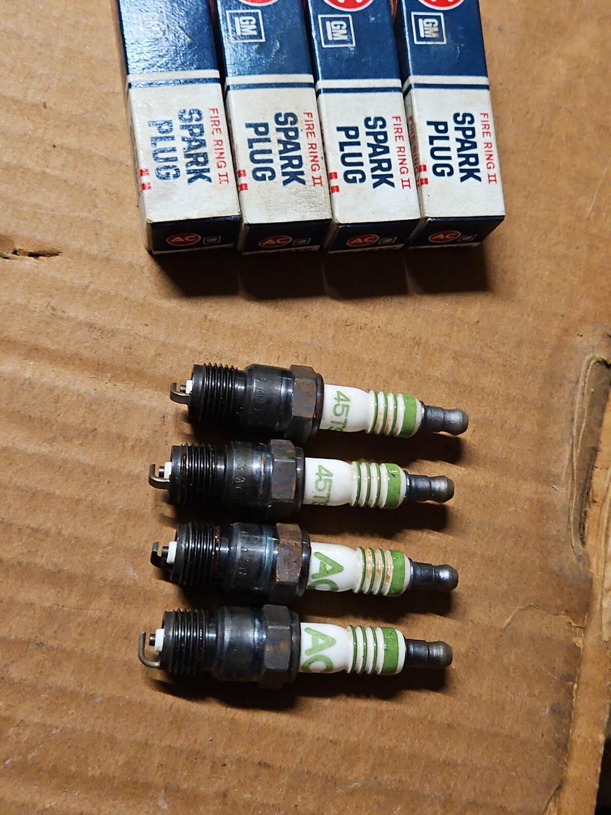 NOS AC-45TS Spark Plugs 4 Green Rings (4) | eBay