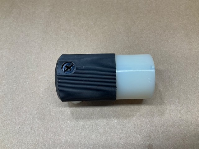 Hubbell HBL4579C Twist Lock Connector 15 Amp 250 Volt NEMA L6-15r for ...