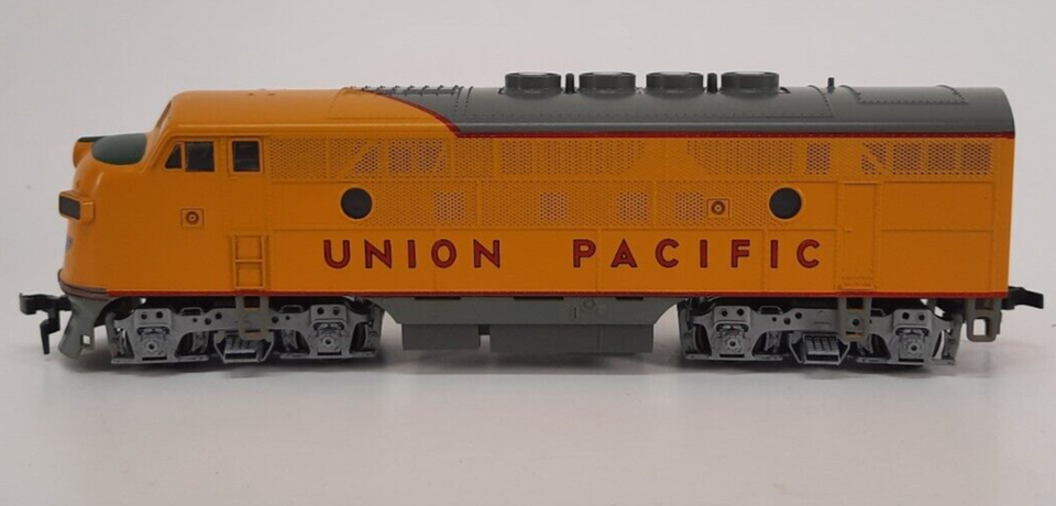 SET Stewart Hobbies 8510 & 8511 HO Scale UP PH2 Pwd Unnumbered F3A ...