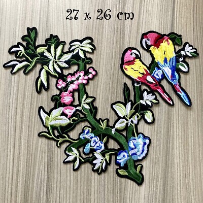 GRAND ÉCUSSON PATCH BRODE - Couple Oiseau perroquet sur branche fleurie ...