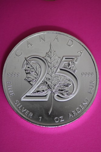 Gem BU 2013 Canada $5 Dollars 1 Ounce Silver Maple Leaf Same Coin In ...