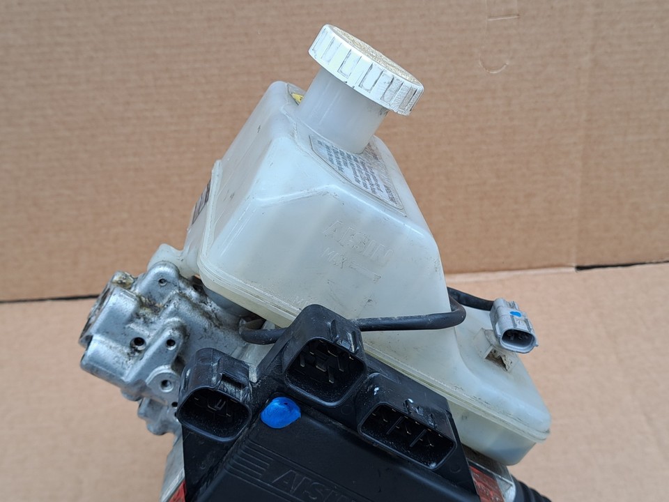 01-02 MITSUBISHI MONTERO ABS ANTI-LOCK BRAKE BOOSTER PUMP MOTOR W ...
