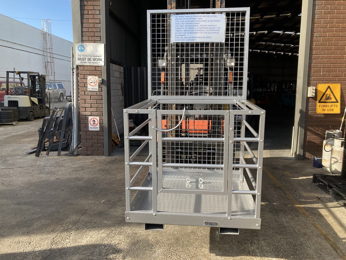 Used Forklift Work Platforms Safety Cage Work Platform | Sitecraft