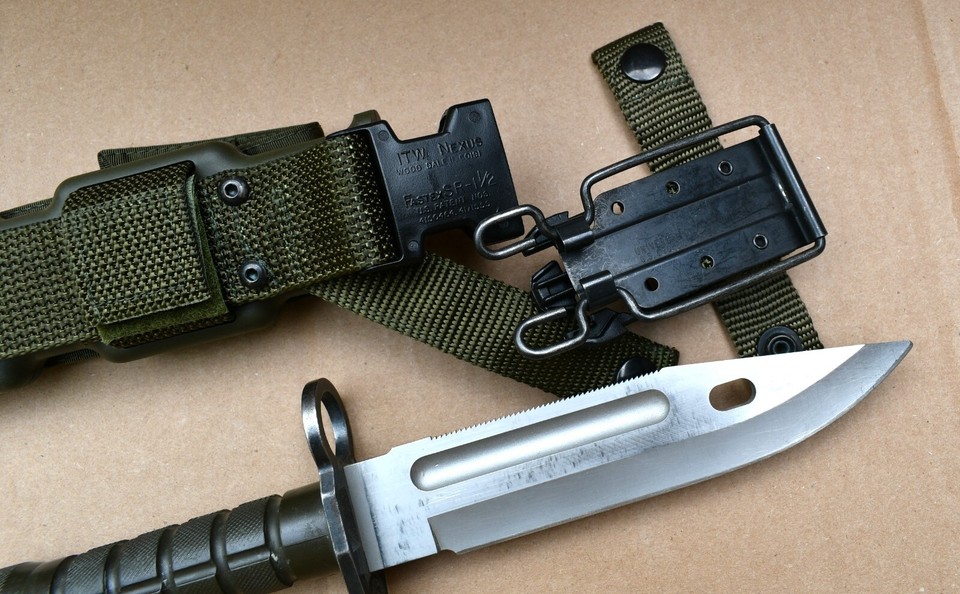 EARLY - 1987 PHROBIS III M9 - 3 Line Gen 2 - Army issue Knife | eBay