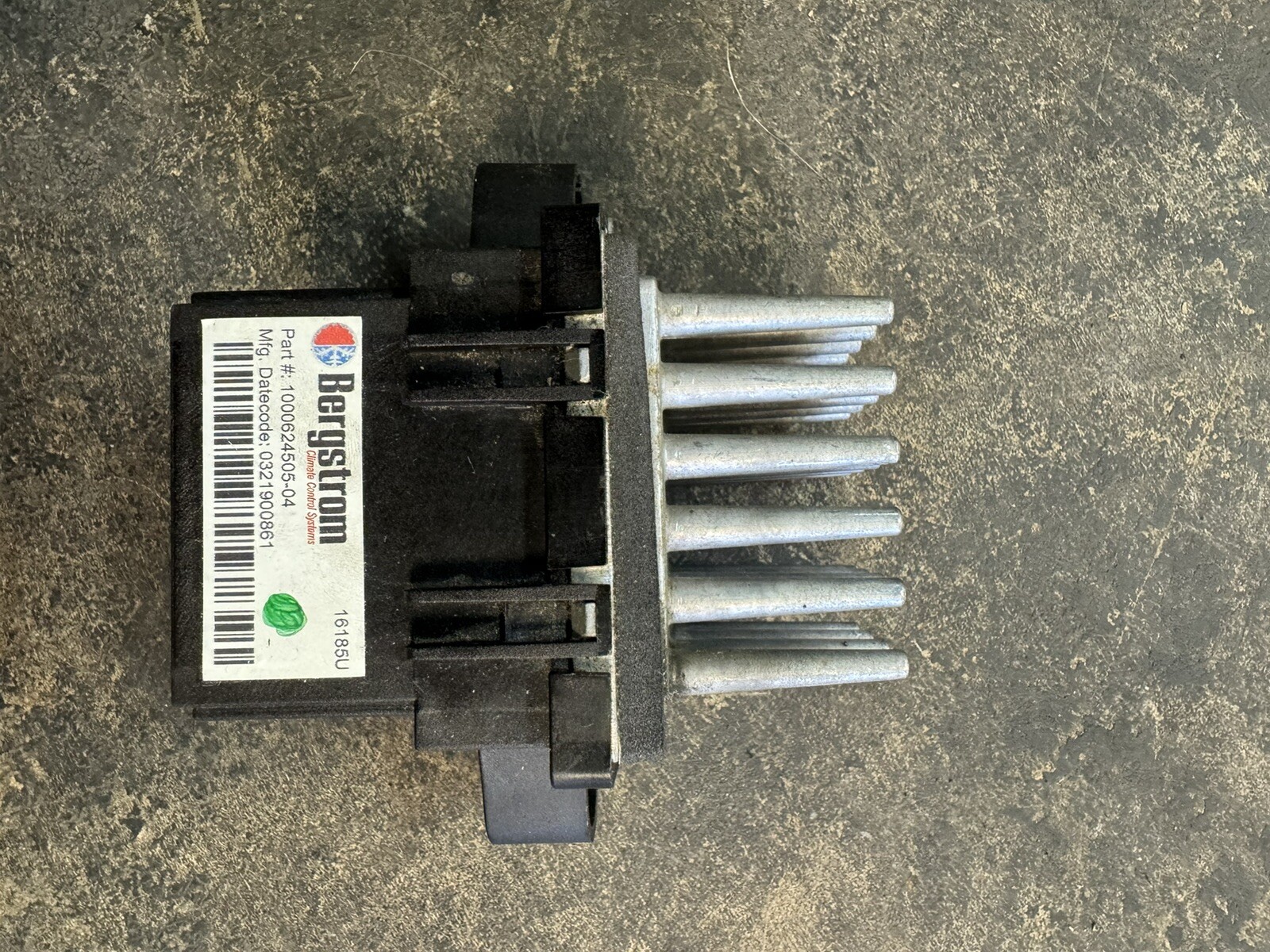 1 ? Bergstrom Blower Relay Module 1000624505 1000624505-04 Resistor for ...