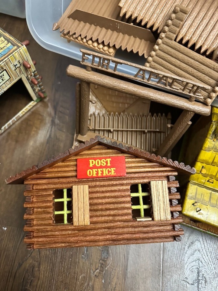 Marx Fort Apache Roy Rogers Playsets Tin litho and Plastic | eBay