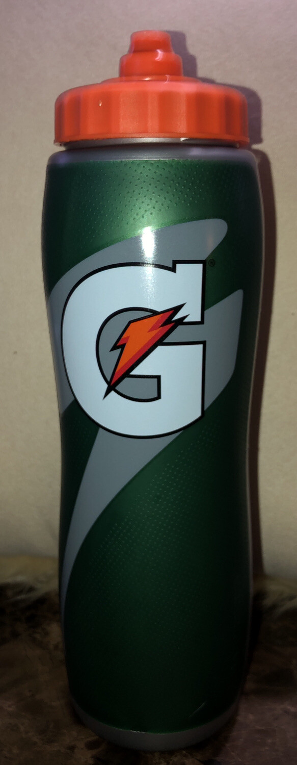 Gatorade water bottle 32 oz Athlete Squirt Bottle Nice Grip | eBay