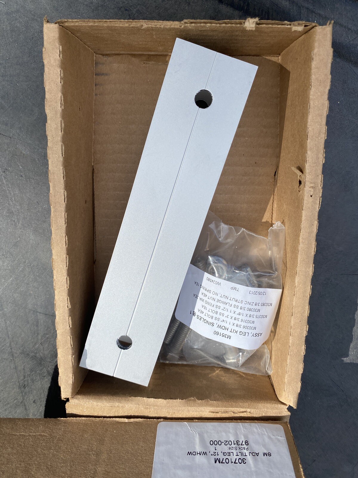 NEW Unirac SolarMount SM Adjustable Tilt Leg 12" with Hardware 307107M ...