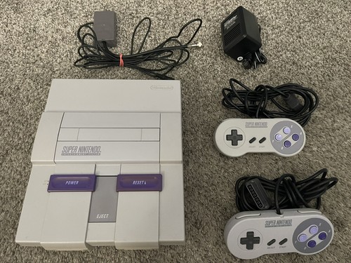 Super Nintendo SNES System Console With 2 Controllers + RF cables and ...