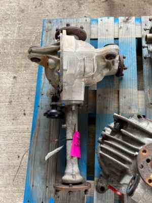 1997-2004 Ford F150 Front Axle Differential Carrier Assembly 3.55 Ratio ...