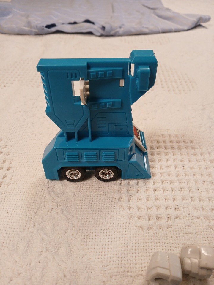 Vintage 1984 Hasbro Transformers G1 Autobot Ultra Magnus Parts | eBay