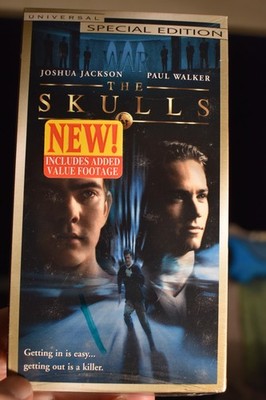 SKULLS VHS 2001 Joshua Jackson, Paul Walker William Petersen BRAND NEW ...