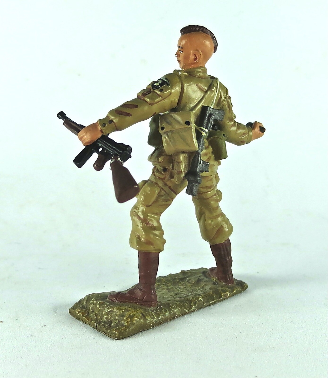 Corgi, WW2, 101st Paratrooper, Mohawk & Machine gun & Grenade Two of ...