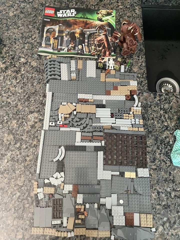 LEGO Star Wars 75005 Rancor Pit 100% COMPLETE EXCELLENT CONDITION ...