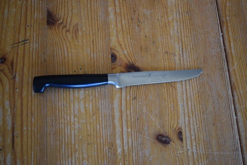 Zwilling J A Henckels 31090-120 Steak Knife No Stain Friodur Solingen ...