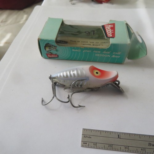 FISHING LURE HEDDON MIDGET RIVER RUNT 9010 XRW GOLD EYES WHITE IN A BOX ...