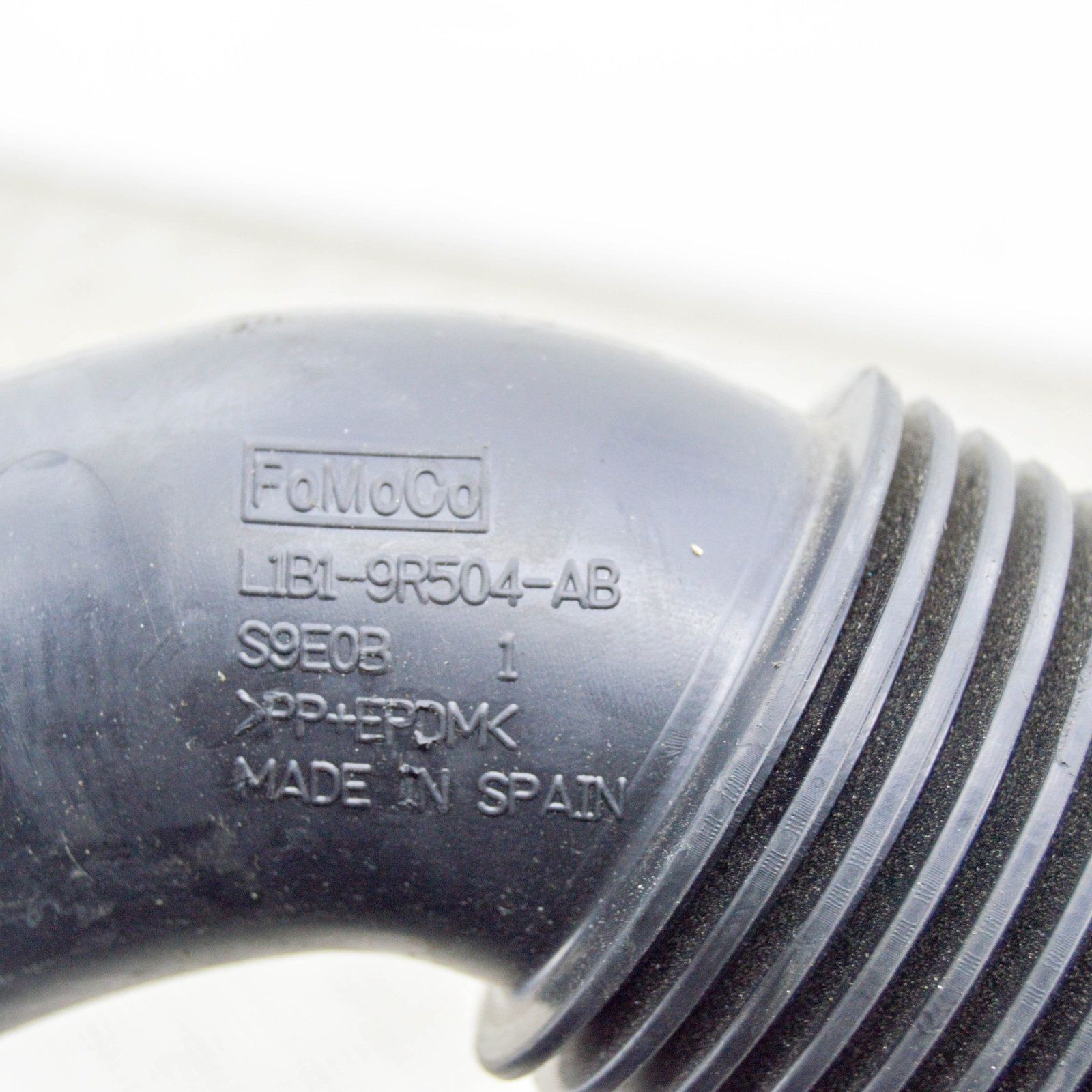 FORD PUMA CROSSOVER Air Intake Pipe Tube L1B1-9R504-AB 1.0 Hybrid 114kw ...
