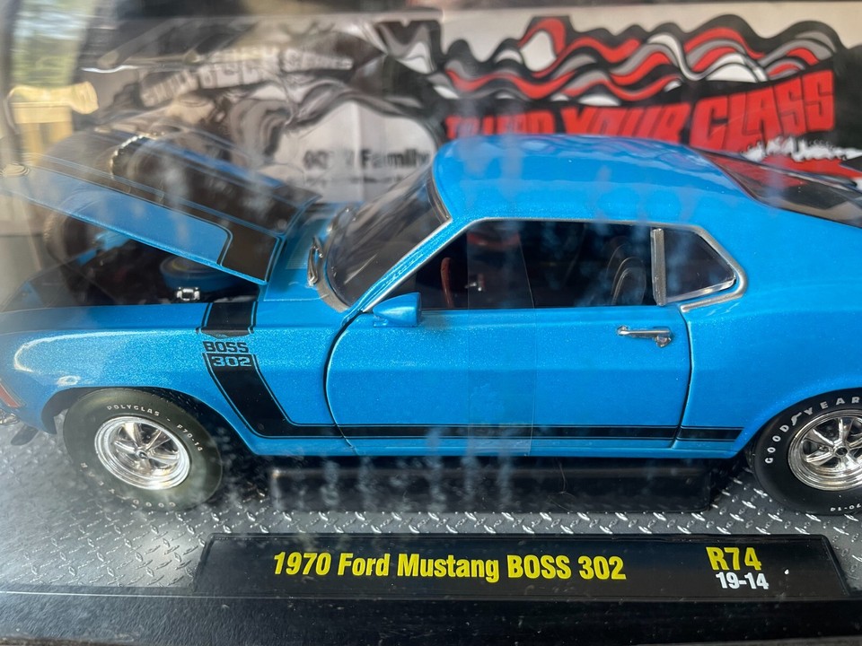 1970 Ford Mustang BOSS 302 M2 Machines Blue Hot Rod Muscle Parts R74 ...
