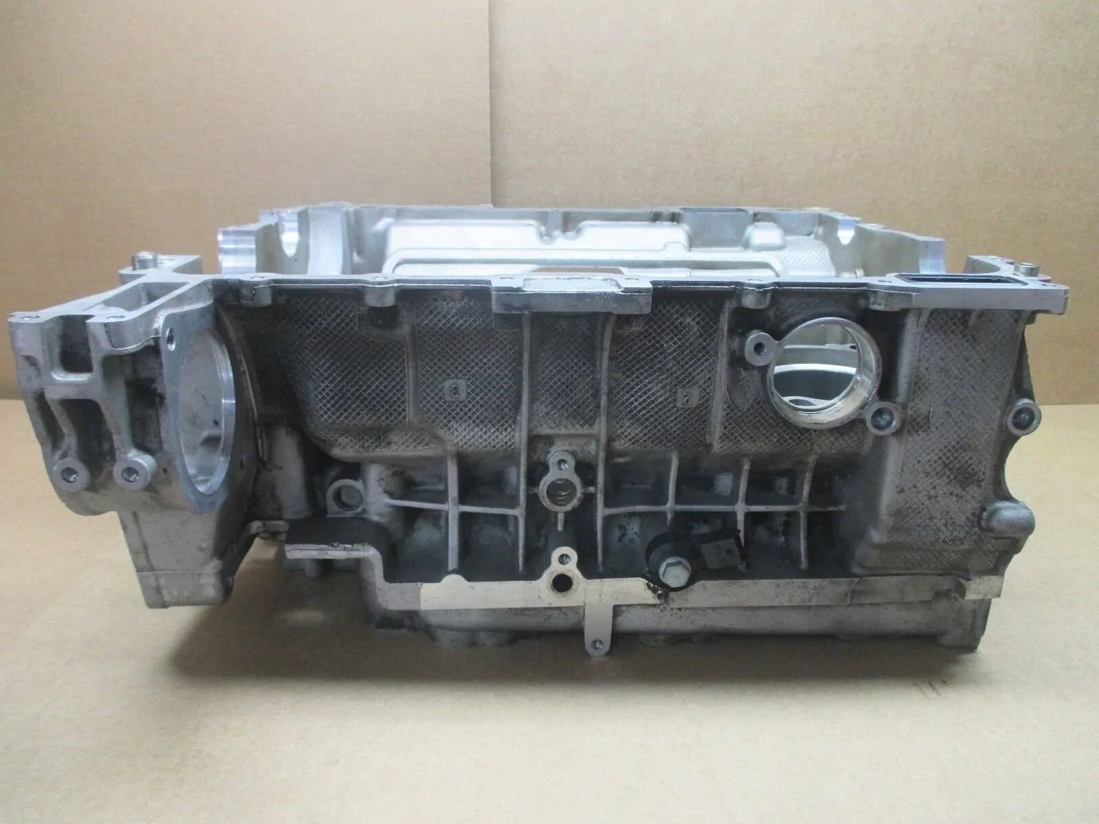 00 Boxster RWD Porsche 986 R ENGINE BLOCK Half 9961011330R motor 2.7 ...
