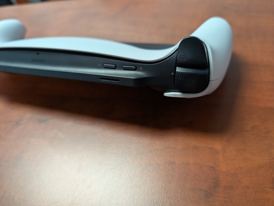 PlayStation Portal White - Includes Case And 2 Screen Protectors | eBay UK