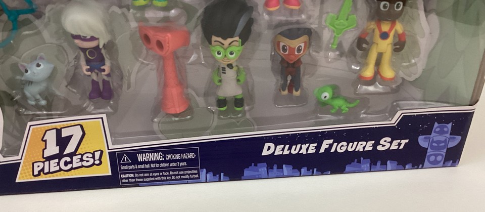 PJ Masks Deluxe Figure Set 17 Pieces with New Characters Newton Star ...