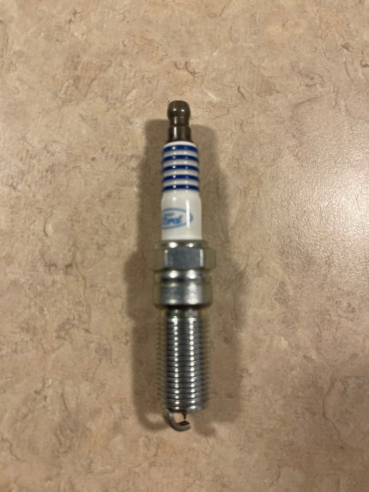 OEM Motorcraft SP594 Ford CYFS12YRT3 NGK Spark Plug Replaces SP542 ...