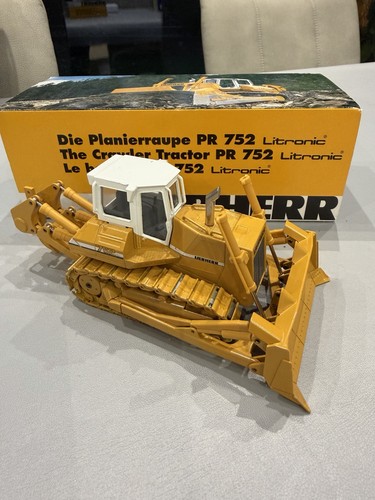 Liebherr 75 2 Dozer Model 1/50 Conrad | eBay UK