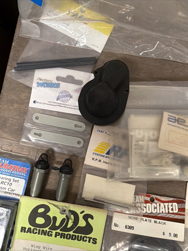 Huge Vintage Associated RC10 Parts Lot CC TPS Tecnacraft RPM Viper | eBay
