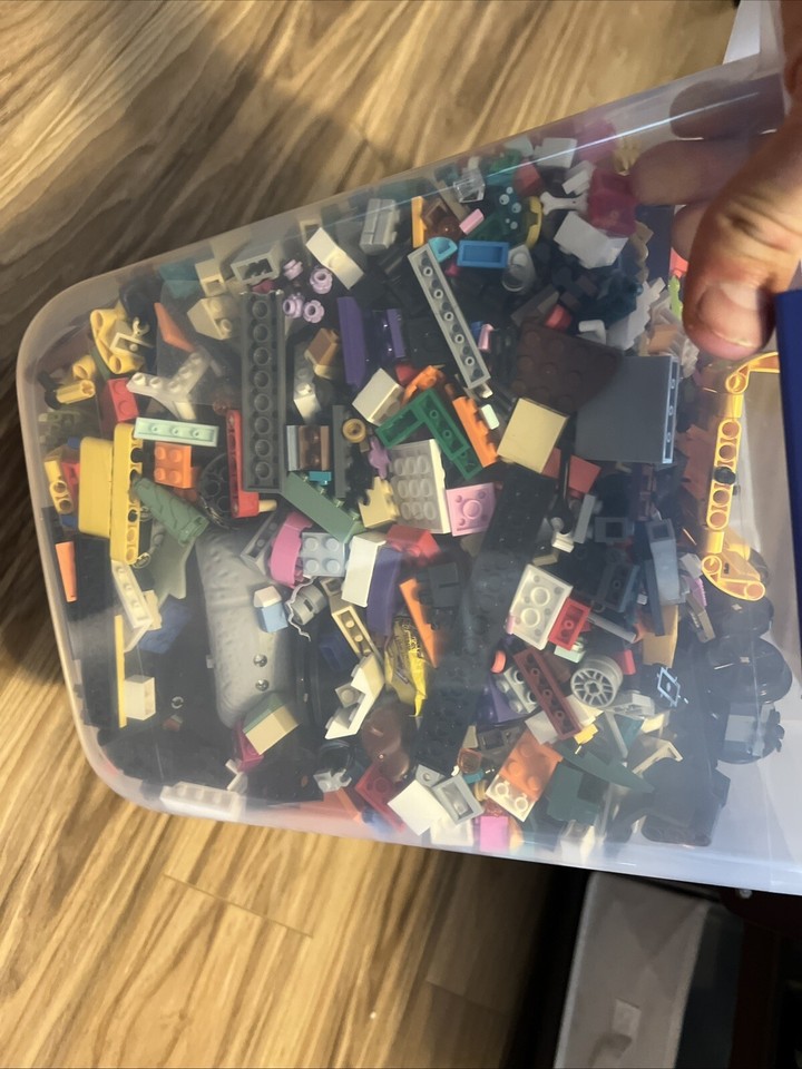 Lego Assorted Bricks Blocks & Pieces Bulk Lot Hefty 32qt Bin Full About ...