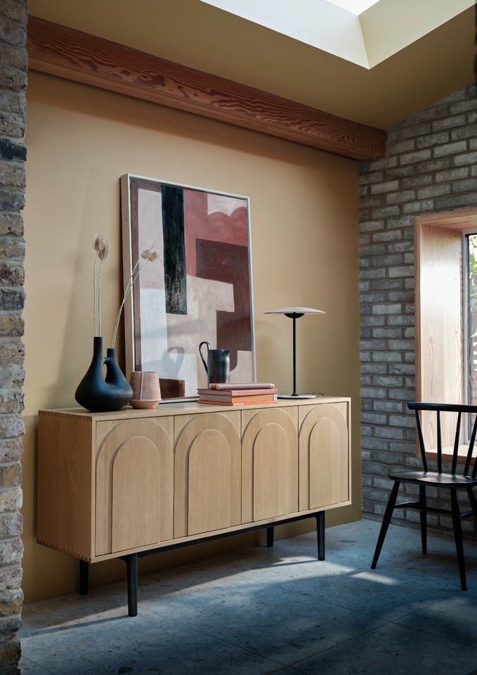 Ercol Ravello Sideboard in Oak DM with Black Legs W160 D40 H80 RRP £ ...