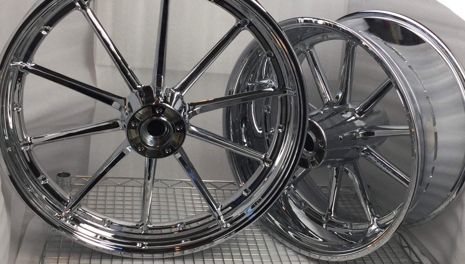 Harley Breakout Softail Wheels SET 2013 -24 Custom Chopper RIMS CHROME ...