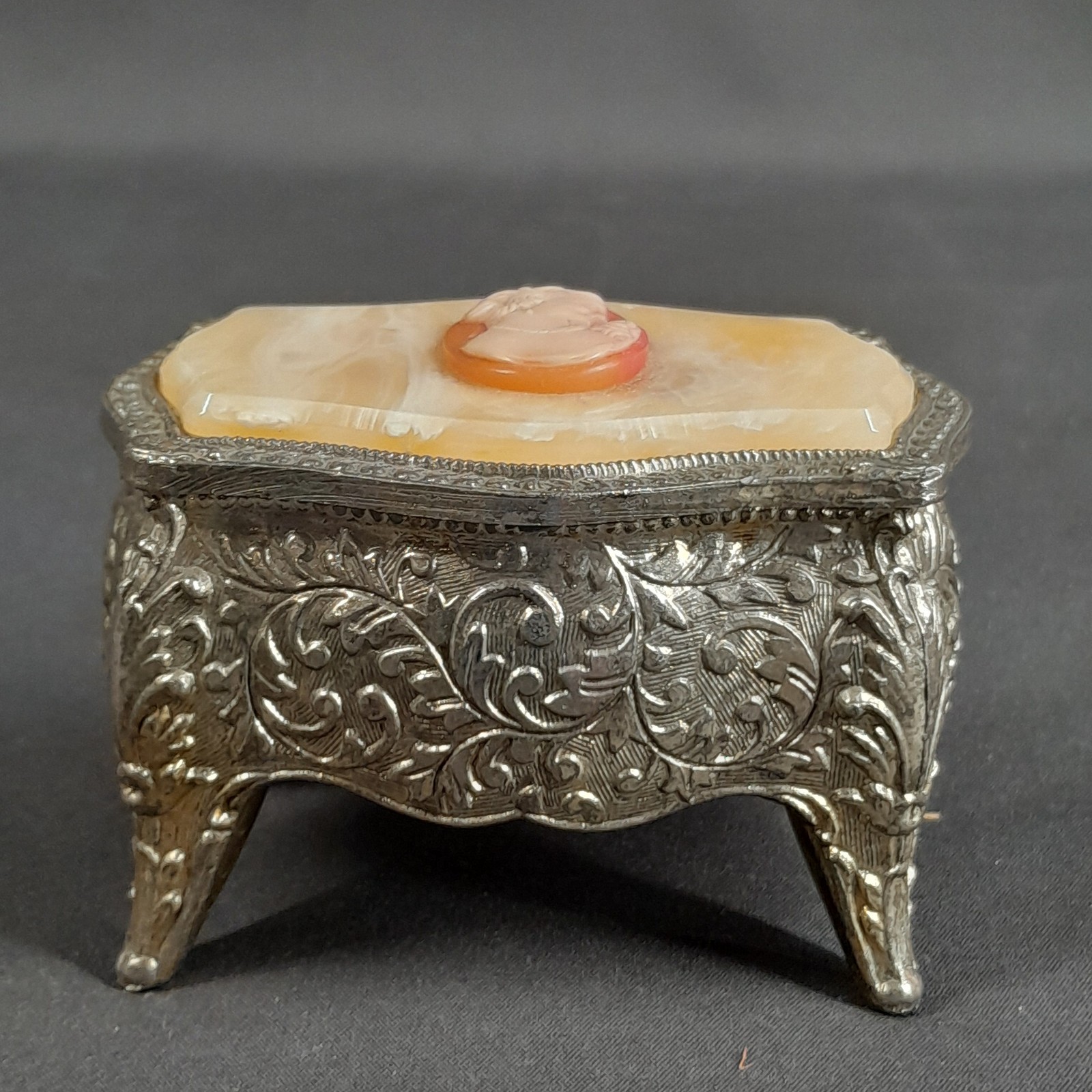 Small Box Jeweler With Cameo Art Nouveau Graceful Fairly Like IN Metal ...