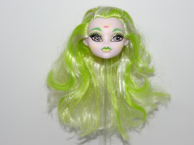 Monster High Batsy Claro Head Only Brand Boo Students | eBay